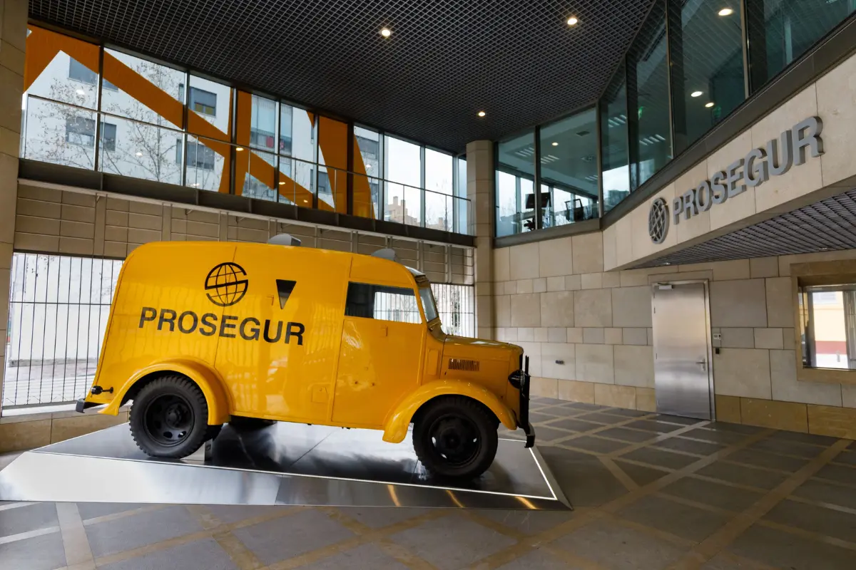 Die Geschichte und Entwicklung des Geldtransports in Deutschland | Bargeld Handling ...